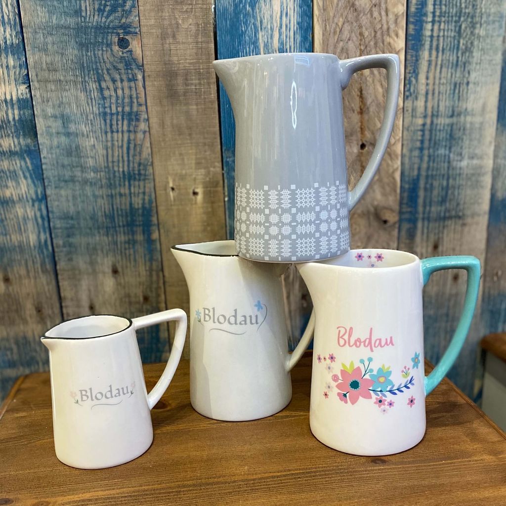 Shop with us - Siop Sioned